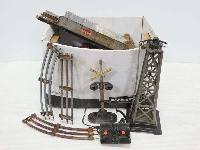 Lionel older post war 0-scale train, parts include: (15) Curve track ...