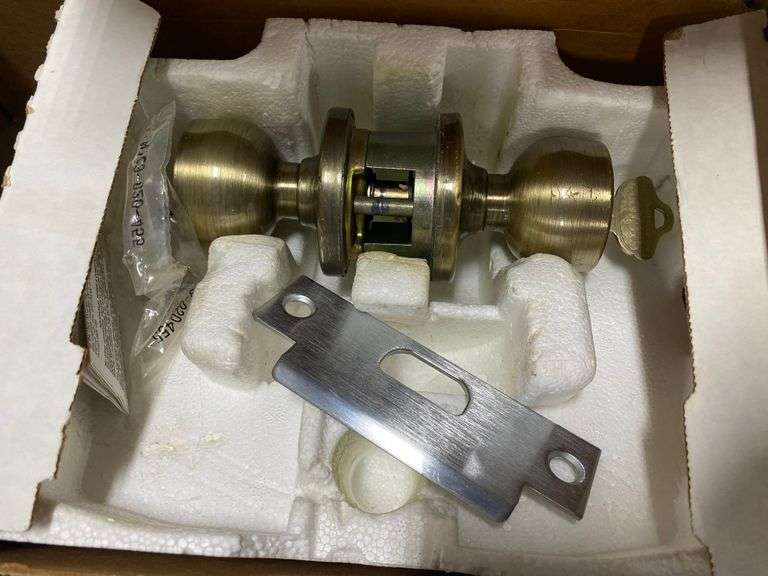 (2) Door knobs, dead blocks, and door hinges, some NIB, include Kwikset and chain door guards ...