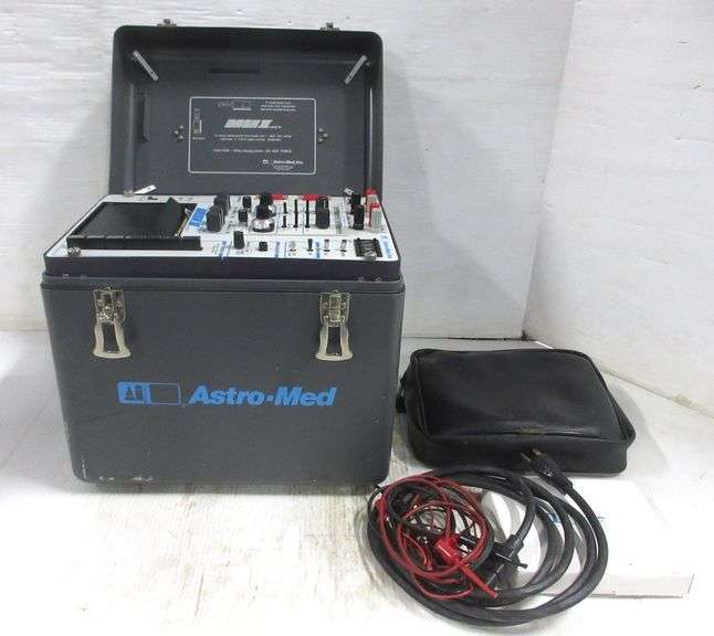 Astro Med Dash II 2-channel recording system, includes paper and more ...