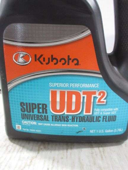 (2) Kubota Super UDT2 umer/trans/hyd, include: 1- Full, and 1- with a quart missing - Albrecht ...