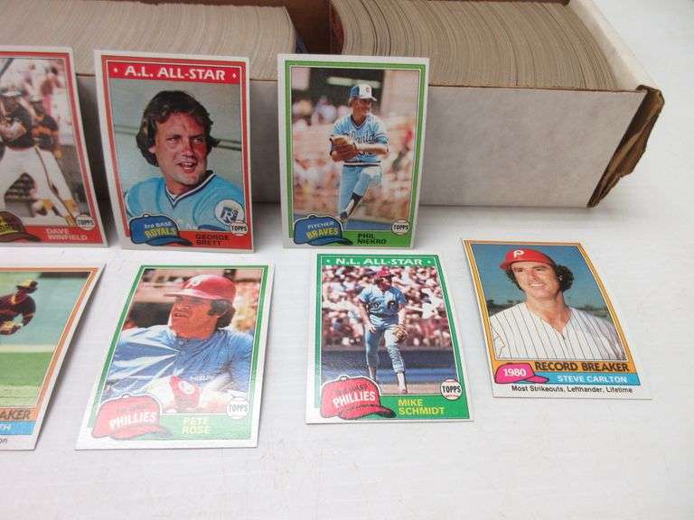 Approx. (1,400) 1981 Topps Baseball Cards, includes: Star and Tigers ...
