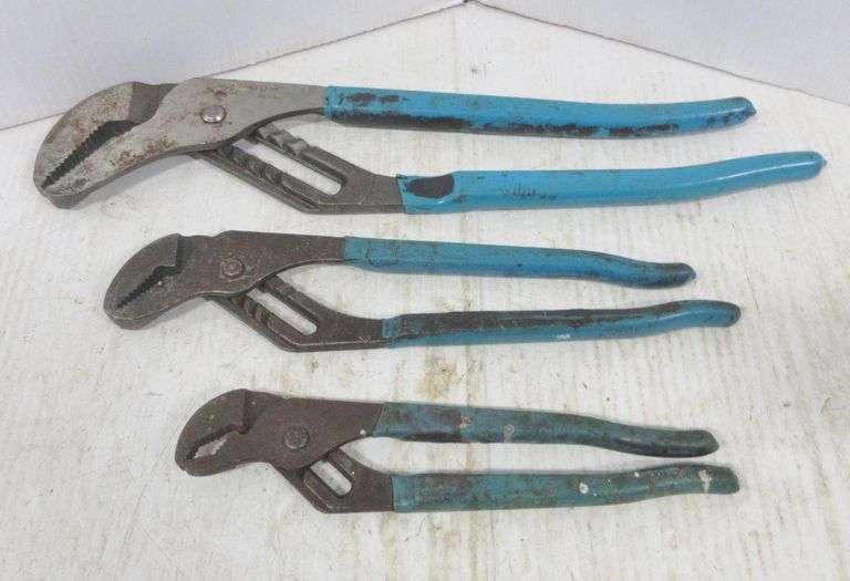 (3) Channel lock pliers - Albrecht Auction Service