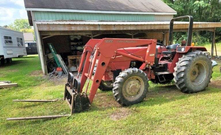 Case IH 595 4x4 Loader Tractor, New Hydraulic Pump, Tires in Good ...
