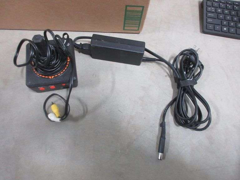 HP computer monitor keyboard, mouse, cords, good - Albrecht Auction Service