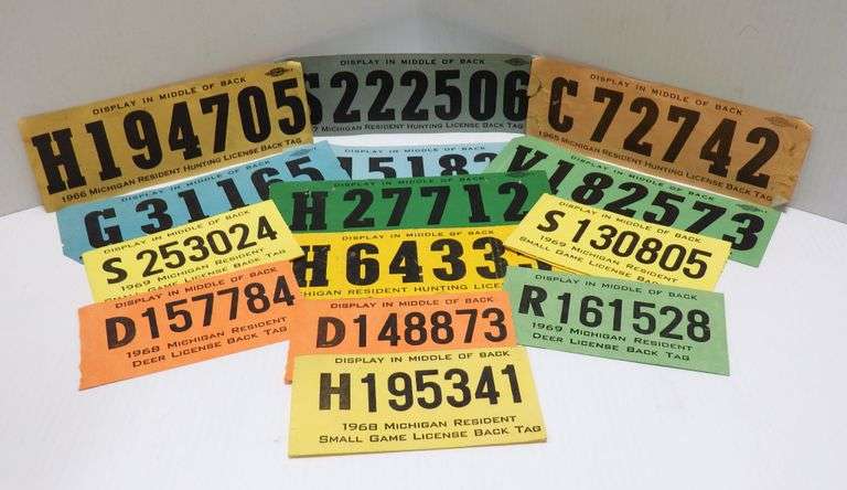 (14) Vintage Michigan hunting license back tags from the 1950s and ...