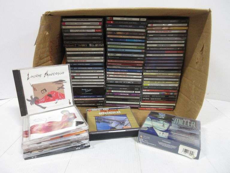 (95) CD's and mixed CD's, includes: Grateful Dead, Kool and the Gang ...