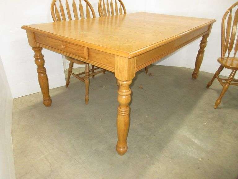 Ashley Furniture oak dining table with leaf and (6) chairs, table- 54"L ...