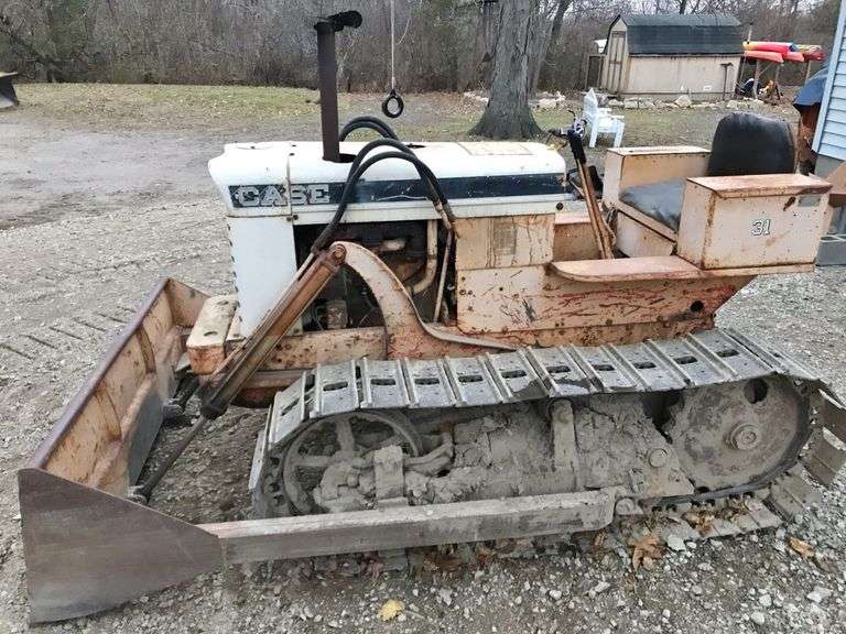 1959 Case 310C Bulldozer, 4-Cylinder Gas Engine, 2-Way Blade, Final ...
