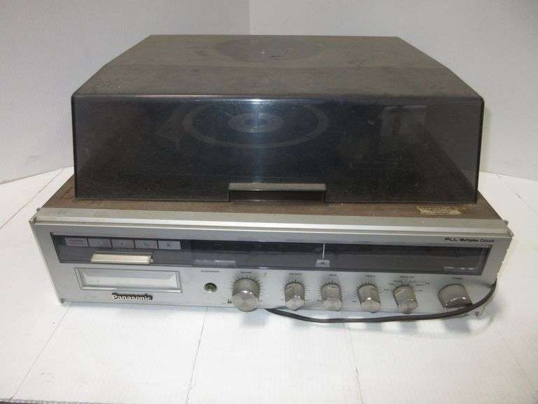 Panasonic stereo/record player/8-track, good - Albrecht Auction Service