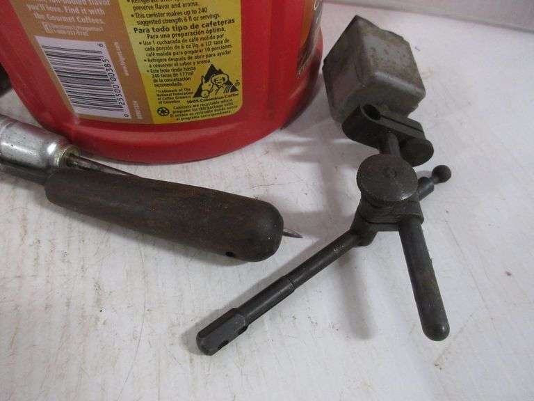 Drill Chucks, and Mag Base - Albrecht Auction Service