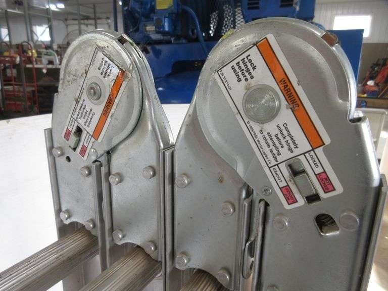 Werner classical quad-fold ladder, model no. M8-16, with 300 lb ...