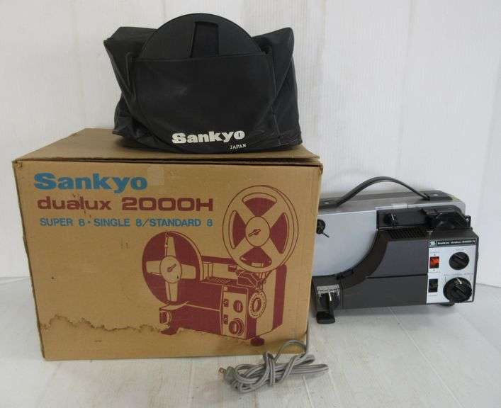 Sankyo super 8 movie Projector, in working condition, needs new Bulb ...