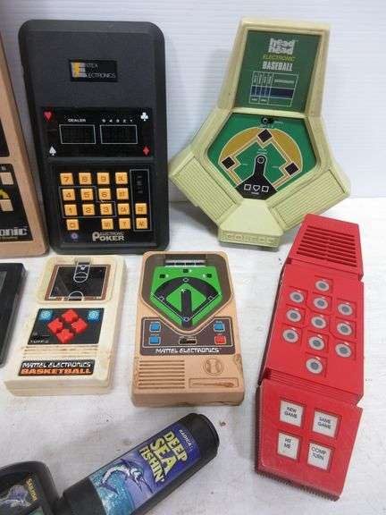 (17) Vintage Handheld Video Games From 1970's to 2000's - Albrecht ...