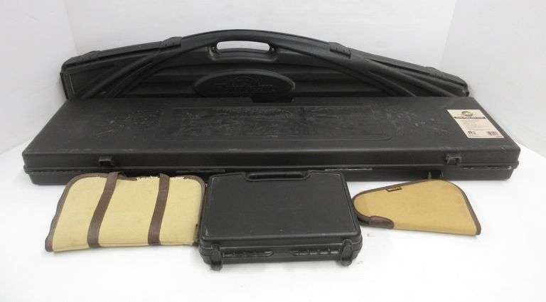 Two-Gun Case, One-Gun Case, and (3) Pistol Cases - Albrecht Auction Service