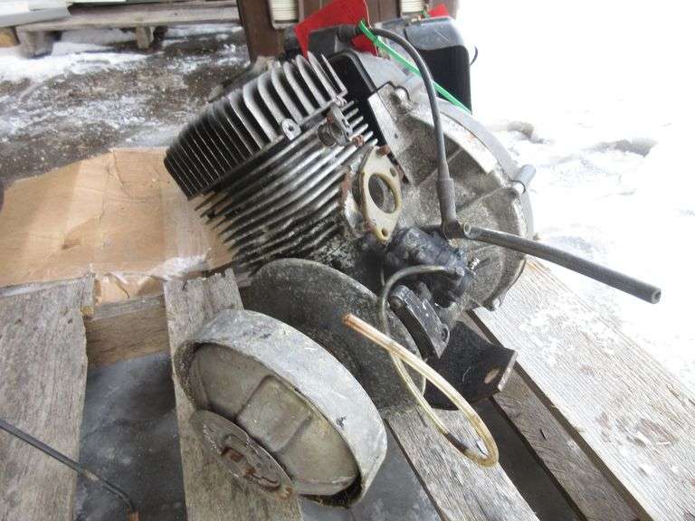 Single-cylinder snowmobile engine, for parts or repair, as is ...