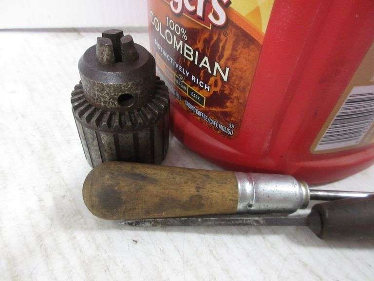 Drill Chucks, and Mag Base - Albrecht Auction Service