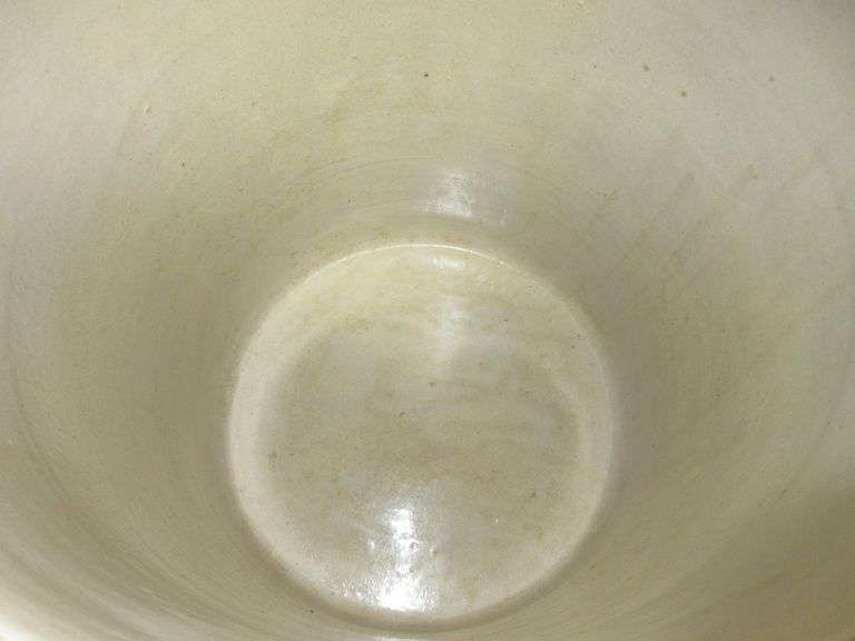 No. 5 crock, crown marking RRP co., some wear - Albrecht Auction Service