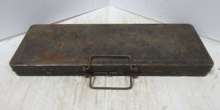 Older socket set, in good, used condition - Albrecht Auction Service