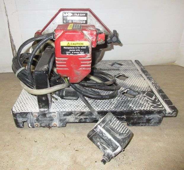 M-K-170 Tile saw with water pump with no pan, in great working ...