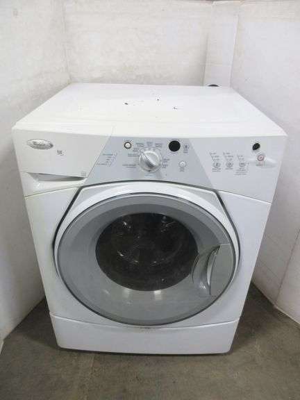 Whirlpool duet sport washer, 27”W, new discharge pump couple of years ...