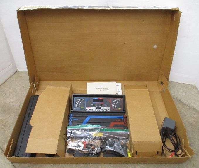 Tyco "Computer Racing 500" slot car set with 440-X2 cars in original ...