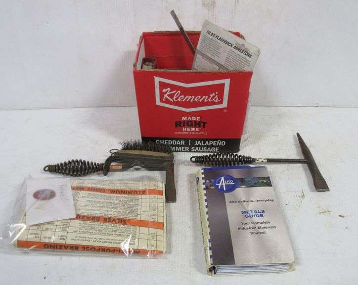 Millwright variety box, including: Flashback arrestor, NIP; Chipping ...