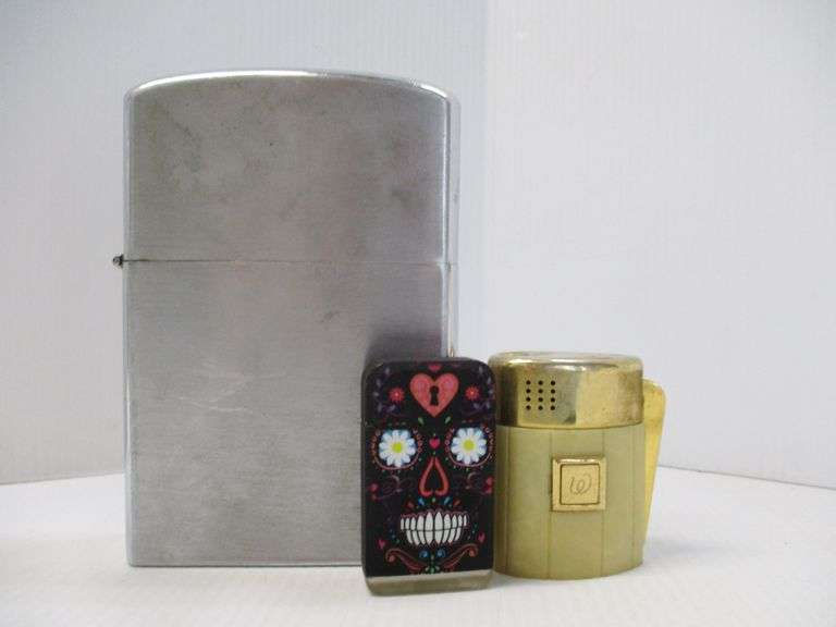 Oversized large windproof Zippo-like lighter, 6 1/2" x 4 1/2"; Brown ...
