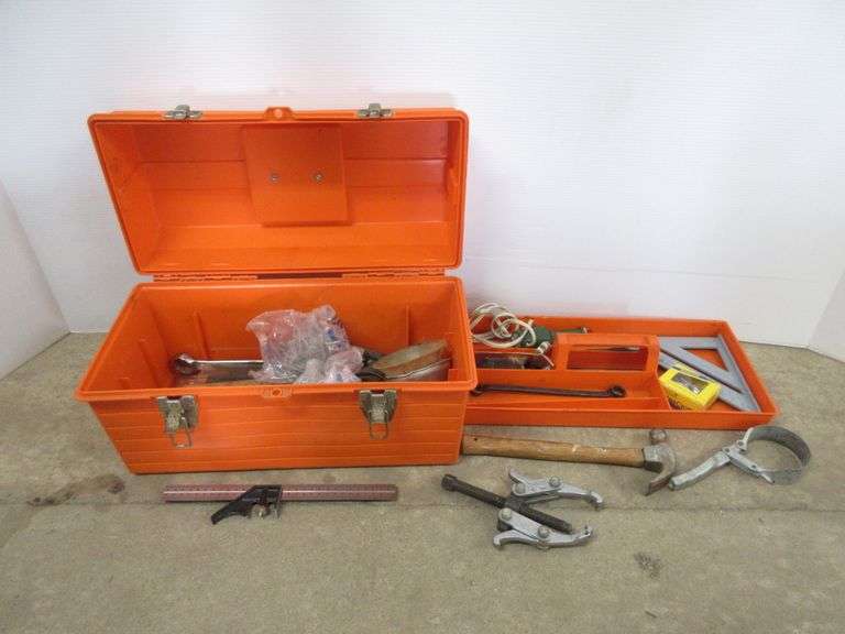 Tuff Box tool box, 19” x 10 ½” x 9 ½”, with contents, includes: Vibro ...
