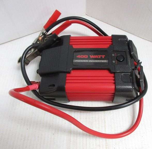400W power inverter, Chicago Electric power systems, two power outlets ...