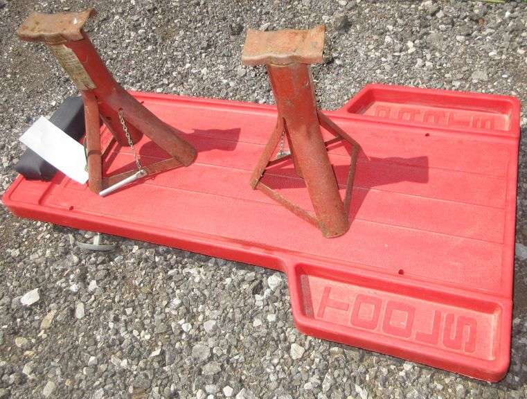 Mechanic's creeper, and (2) Jack stands, creeper- 20" x 36", used, good ...