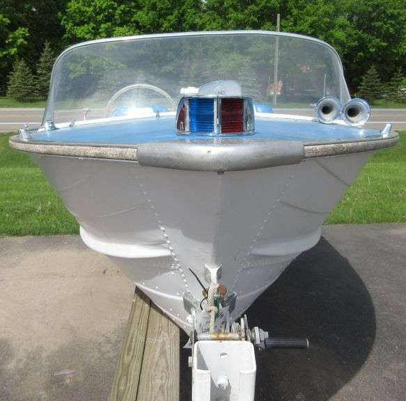 1976 Starcraft 15' boat and trailer, 1959 Evinrude 35 HP Golden Jubilee ...