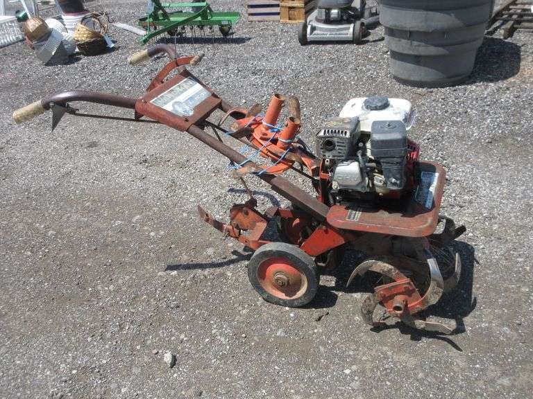 Yard Man front tine rototiller, 4.0 Honda motor - Albrecht Auction Service