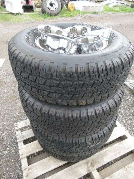 (4) 14" Aluminum Ford Ranger wheels with new Liberator A/T P225/70R14 ...