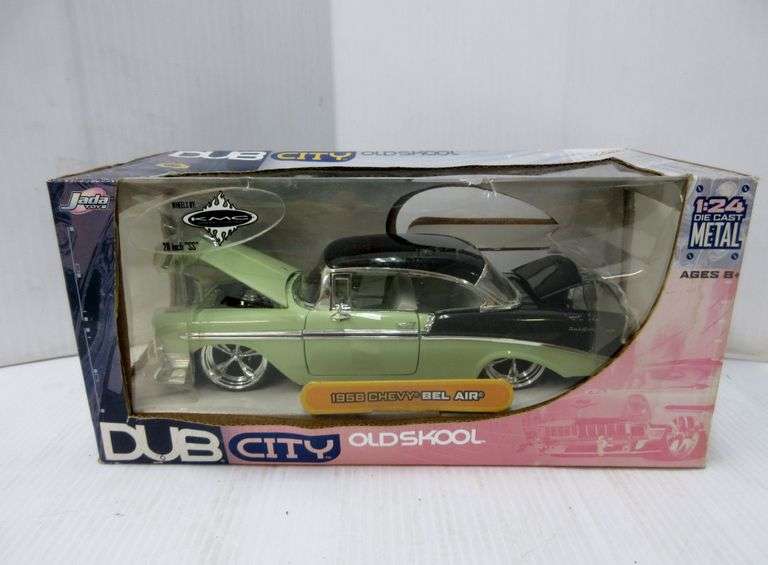 Jada toys, include: 1956 Chevy Bel-air, 1/24 scale, die-cast metal, Dub ...