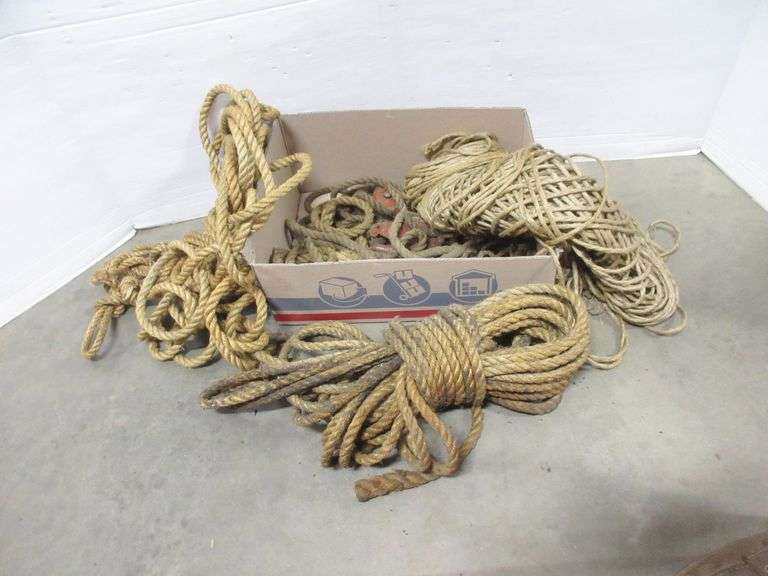 Barn rope and other various rope/twine - Albrecht Auction Service