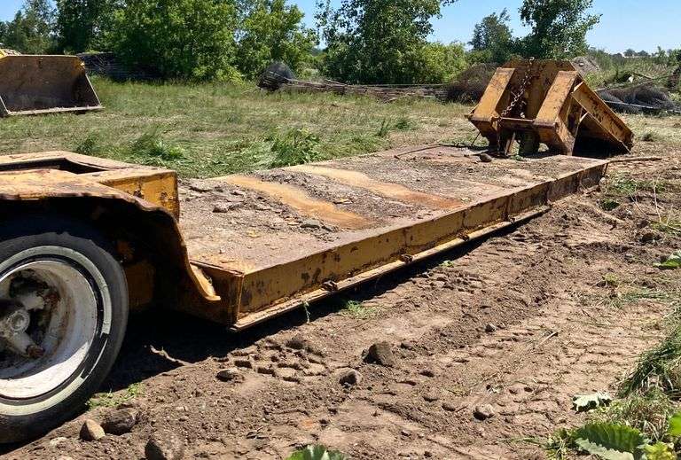 1980 Lowboy Trailer for Salvage and Repair, Currently NOT Road Worthy ...