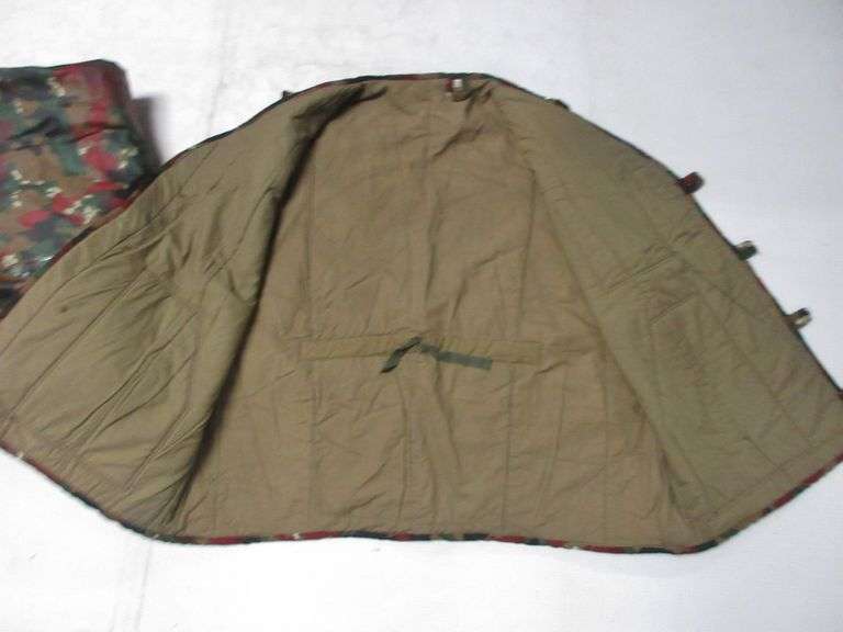 Taz 83 Swiss alpenflage military camouflage waterproof poncho and vest ...