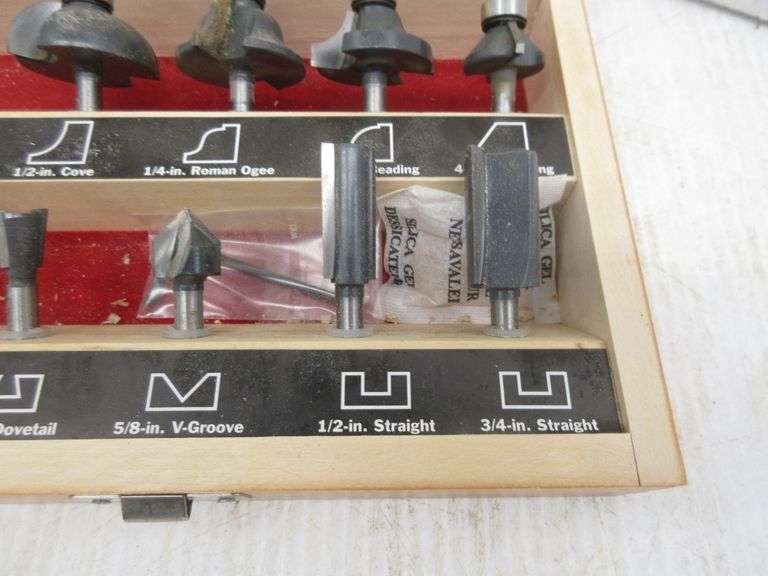 Craftsman Router bits, appears one is missing - Albrecht Auction Service