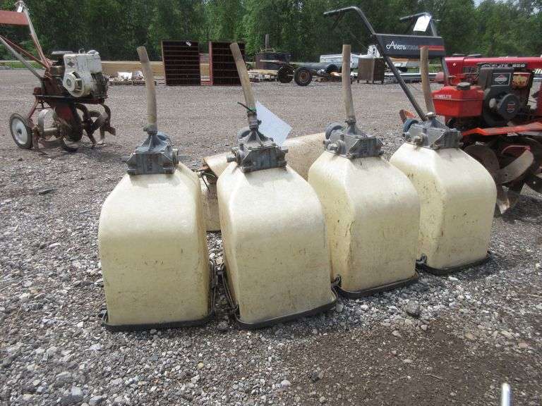 (4) Plastic planter containers for insecticide/herbicide, 9" x 13 ...