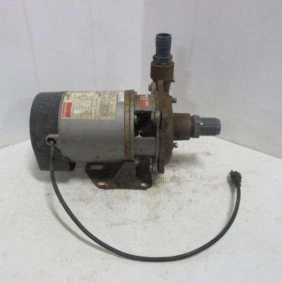 Jet pump, 1/3 HP, 3450 RPMS, works - Albrecht Auction Service