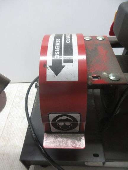 Oregon blade sharpener bench model - Albrecht Auction Service