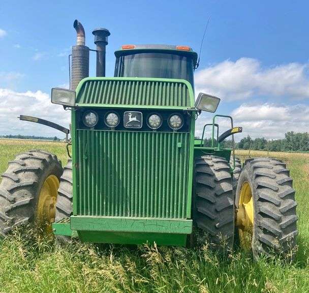 1989 John Deere 8560 Tractor, (10,800 Hours), Has PTO and 3-Point Hitch ...