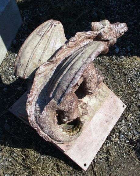 Toscano dragon roof for shed or house, apex the winged dragon ...