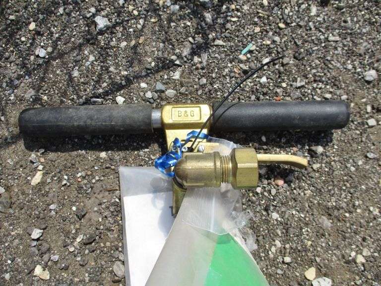 Lesco Deep Root Tree Fertilizer gun with stainless tip, new - Albrecht ...