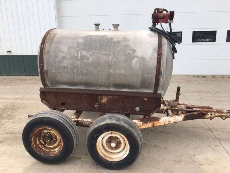 500-Gallon Fuel Tank on Trailer with Tuthill 12 Volt DC Pump, Aluminum ...