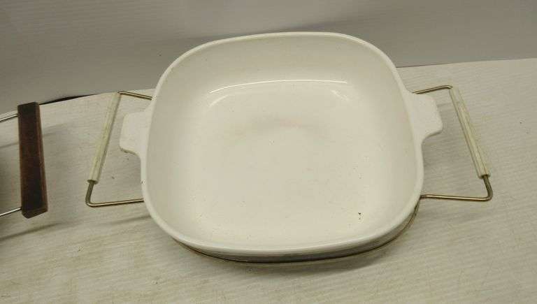 Corningware "Blue Cornflower" dishes, include: P-19 Platter with ...