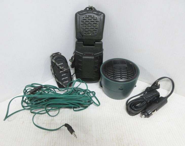 Johnny Stewart electronic battery operated deer call with speaker and ...