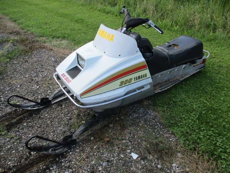 Yamaha GS 300 snowmobile motor, for parts or repair, as is - Albrecht ...