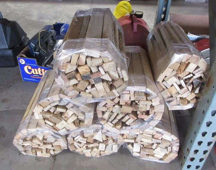 (7) Bundles of campfire kindling - Albrecht Auction Service