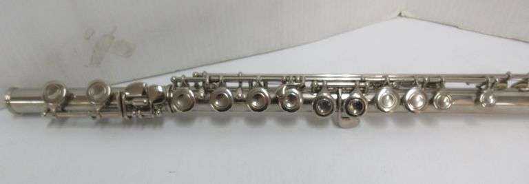 Bundy/Selmer flute, made in USA, 26"L - Albrecht Auction Service